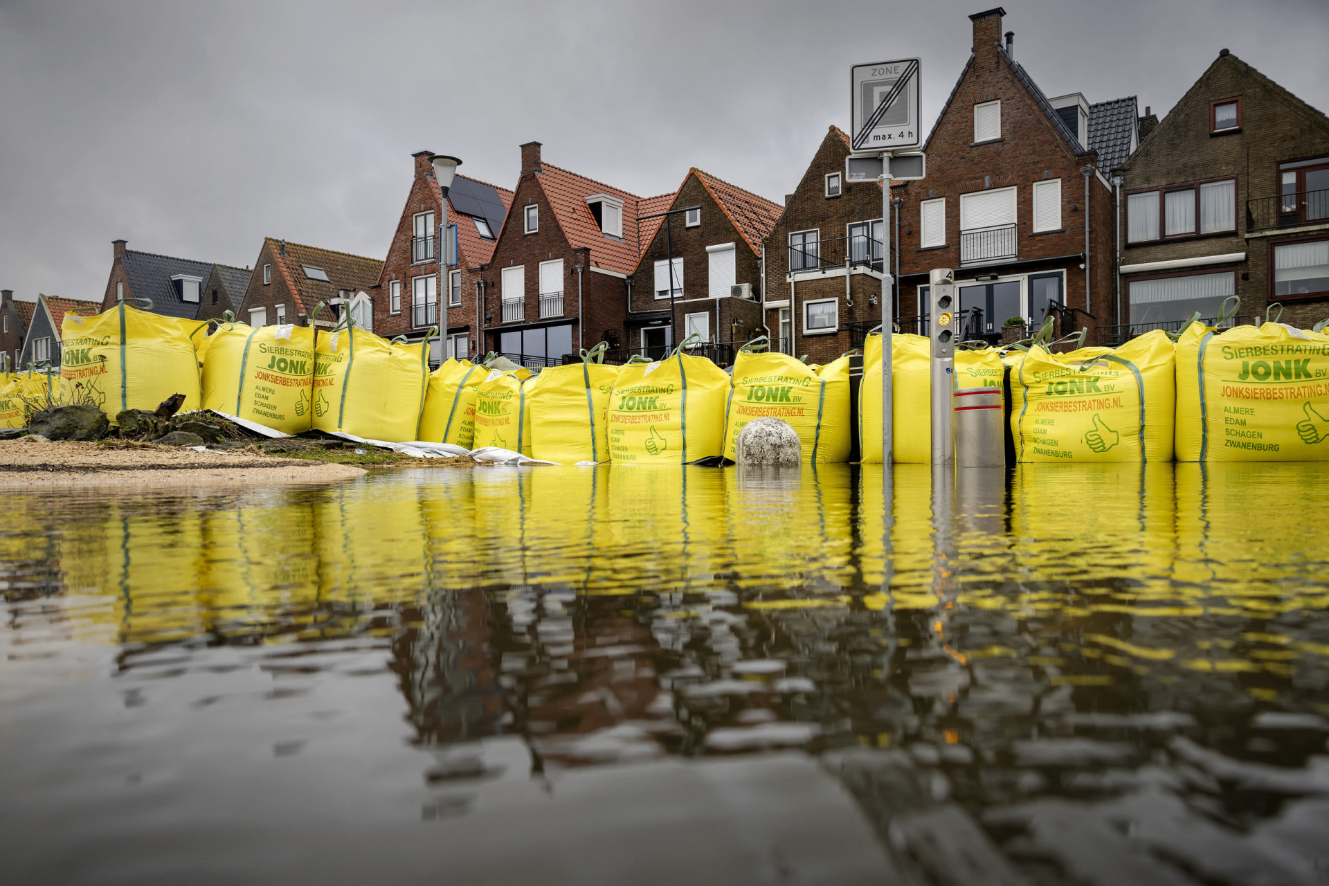 Which nations are better prepared if disaster strikes?