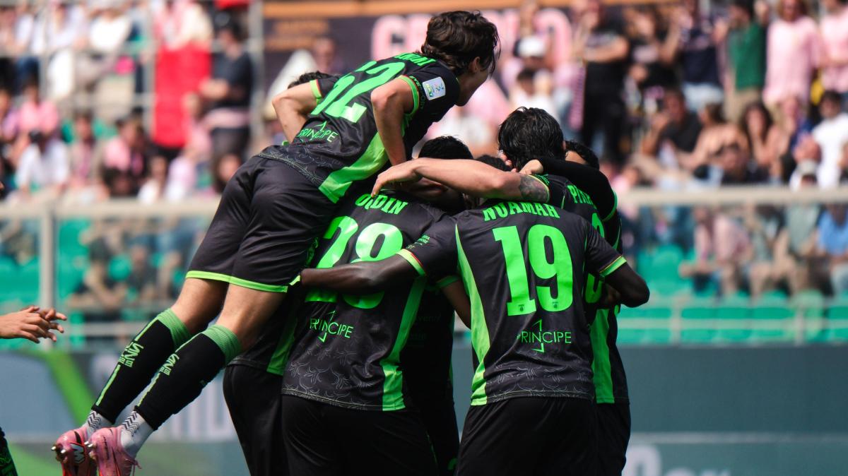 Il Palermo vince ma non basta: Catanzaro in finale