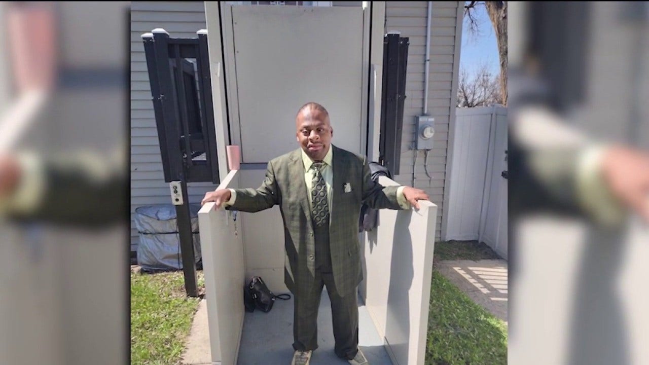 Chicago mother says broken wheelchair lift is trapping disabled son at ...