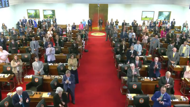 North Carolina income tax cap amendment bill passes state House ...