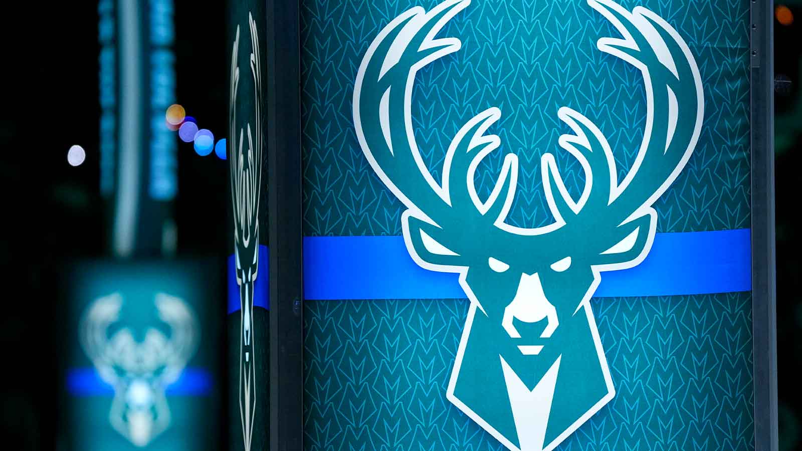 Bucks assistant GM brings up trading No. 10 pick unprompted in interview