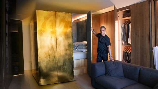 An architect’s hidden bedroom inside his 420-sq-ft NYC studio