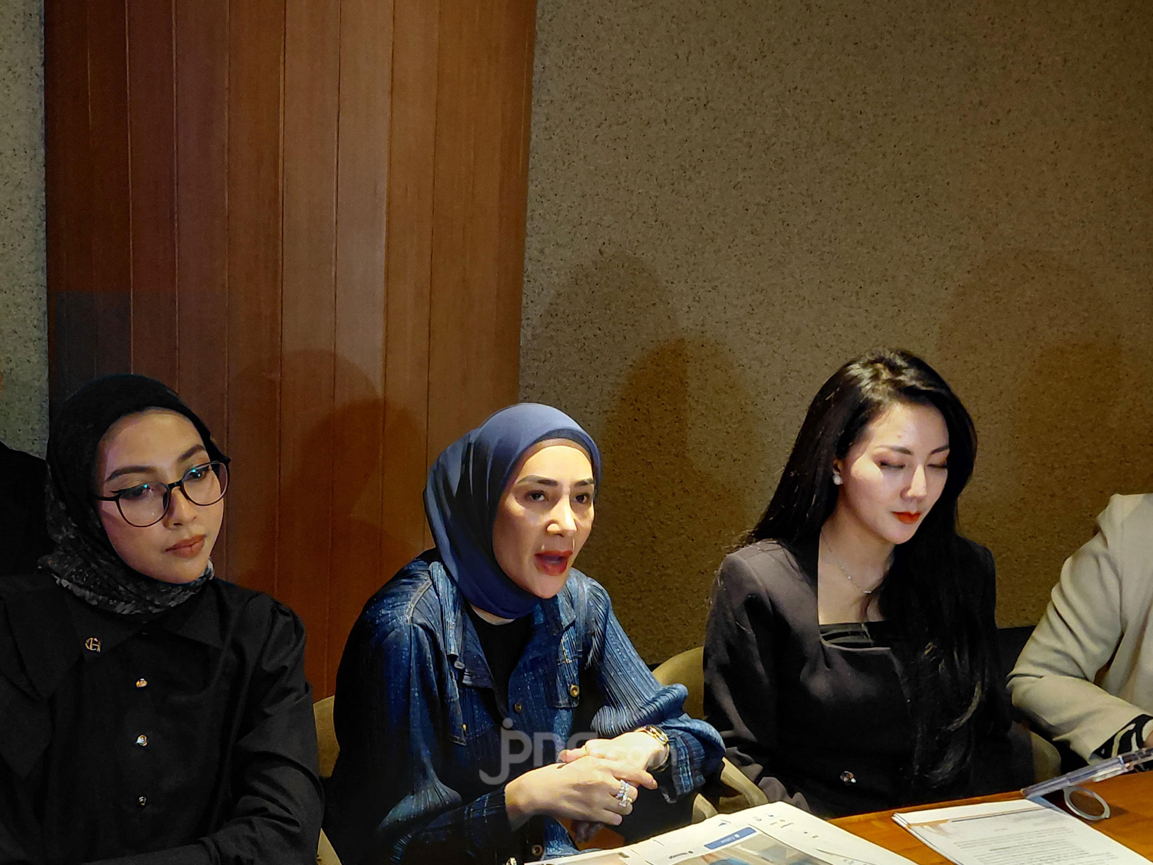 Bantah berperilaku kasar ke ART, Erin bilang begini