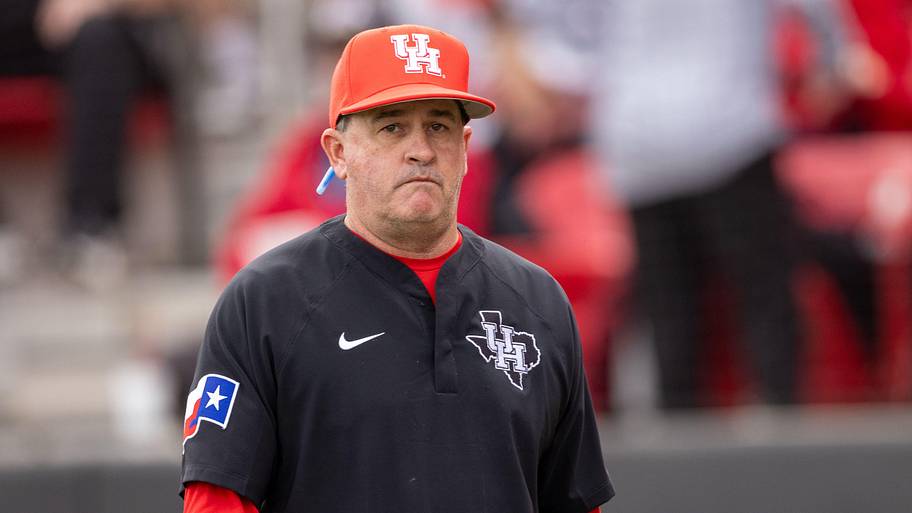 Houston Cougars baseball head coaching hot board