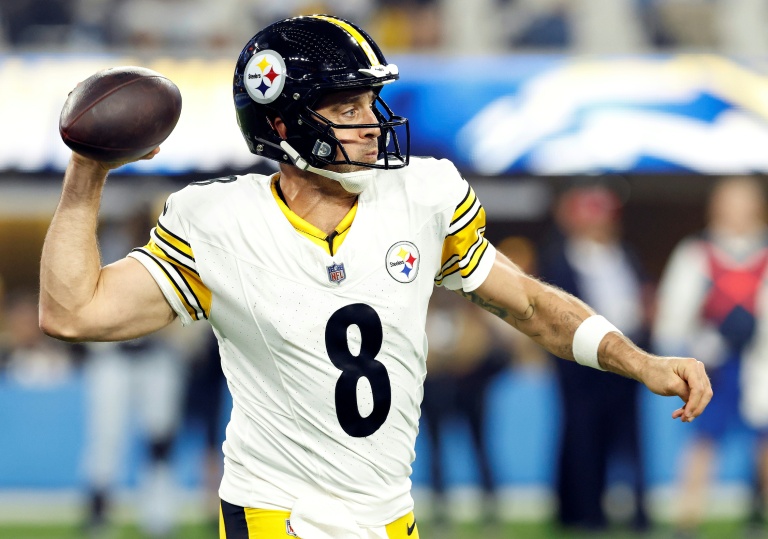 Aaron Rodgers confirma sua aposentadoria após a temporada de 2026 da NFL