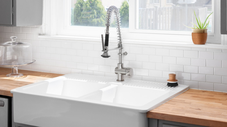 The worst kitchen counters for selling your house (and the best options ...