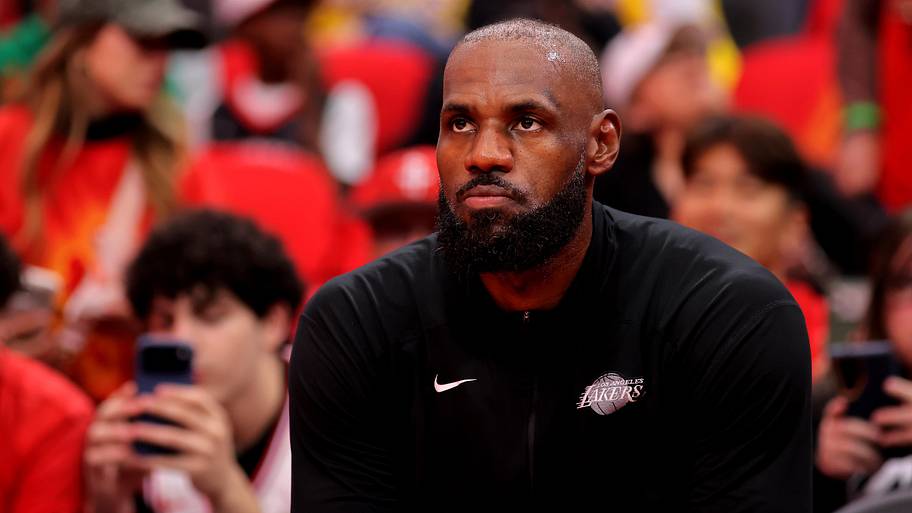 LeBron James fuels Lakers exit speculation after latest cryptic activity