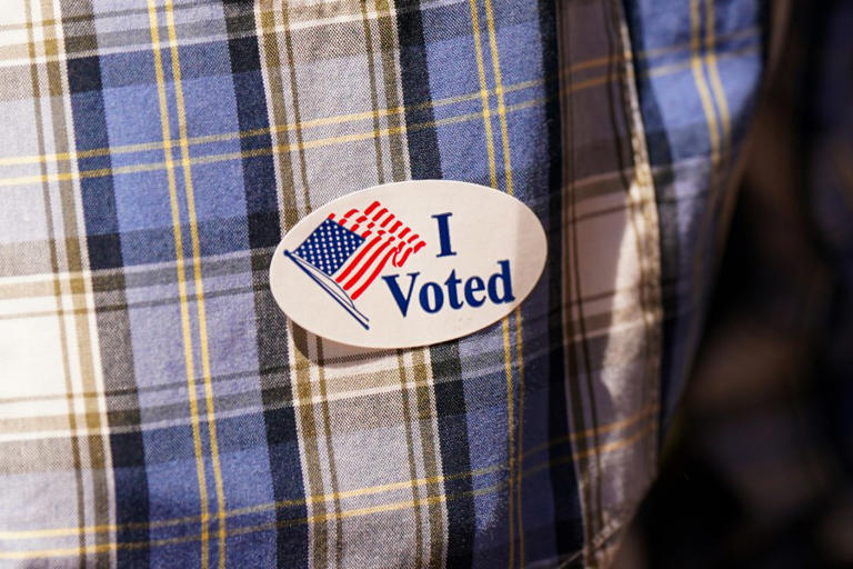 Pennsylvania primary goes smoothly despite a few incidents