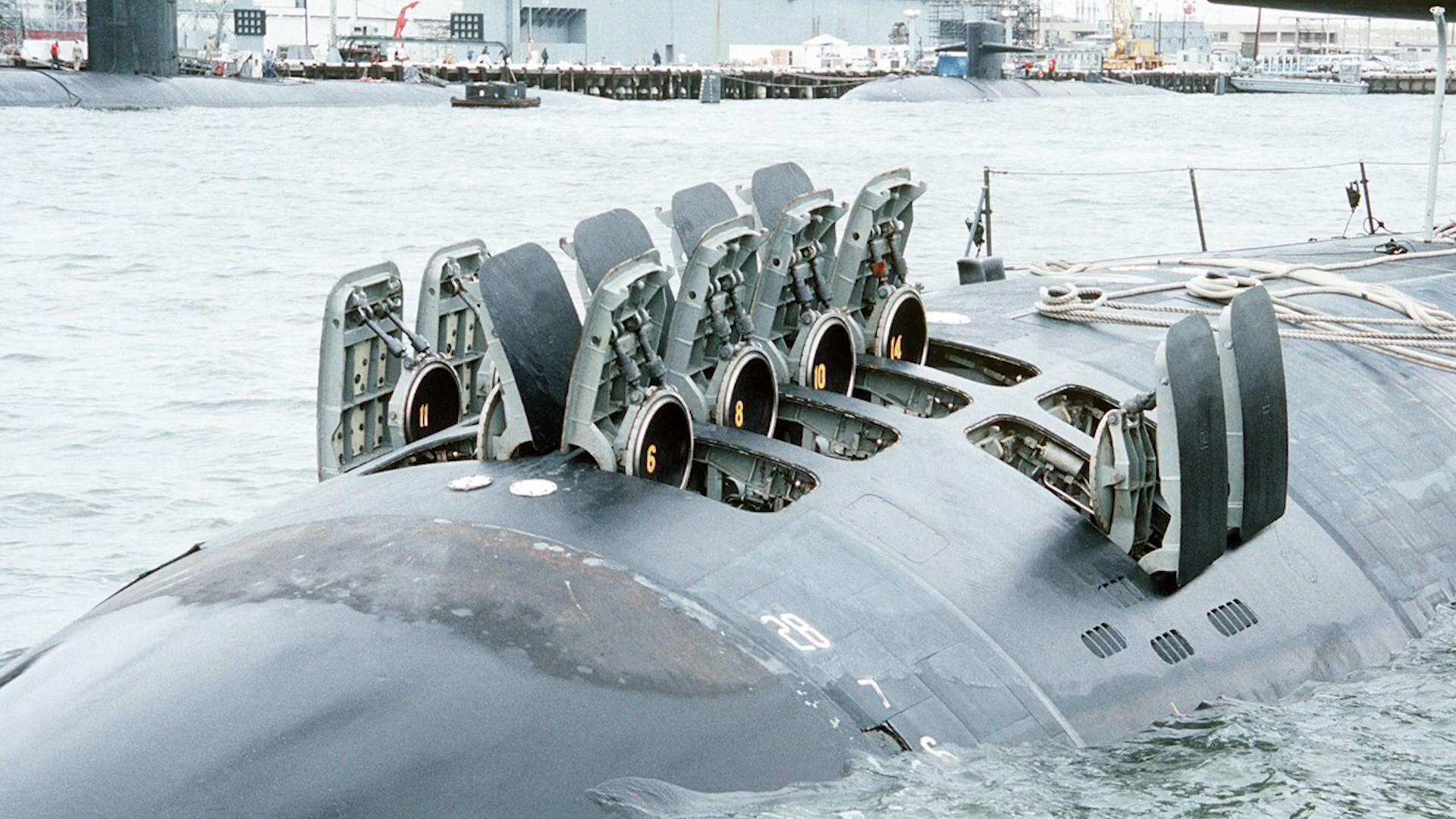 This submarine can hit multiple cities - without being detected