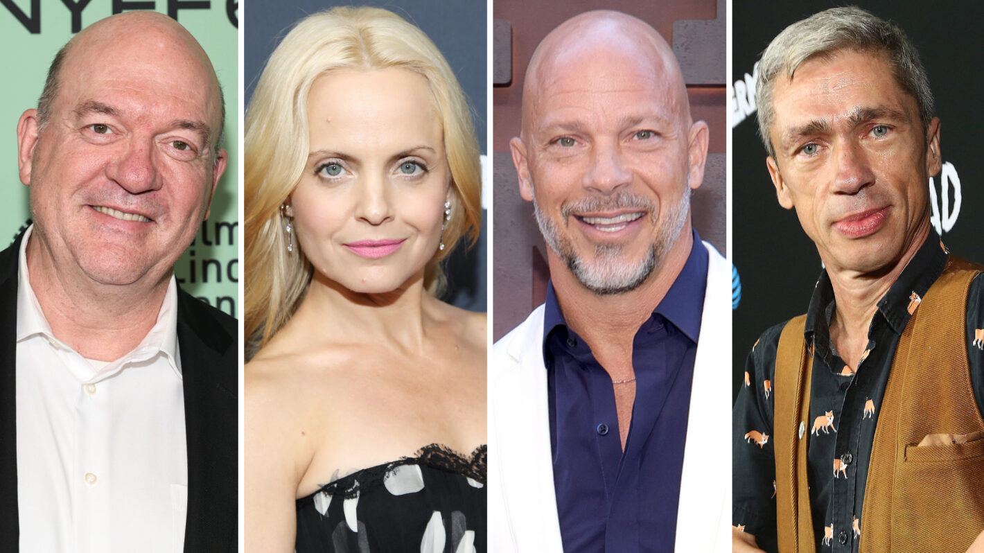 American Horror Story: John Carroll Lynch, Mat Fraser, Mena Suvari ...