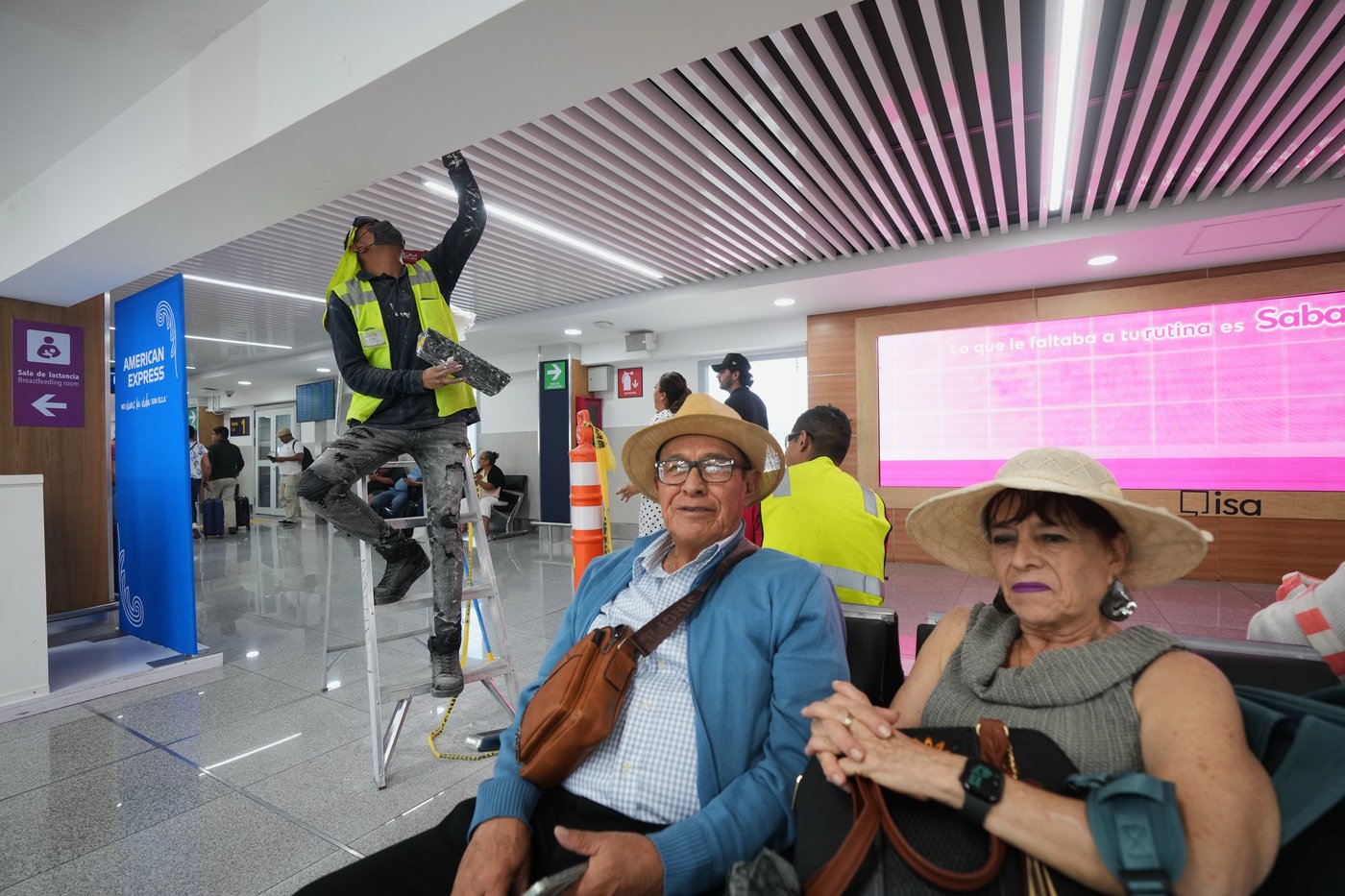 Mexico City airport races to finish $500M renovation as the 2026 World ...