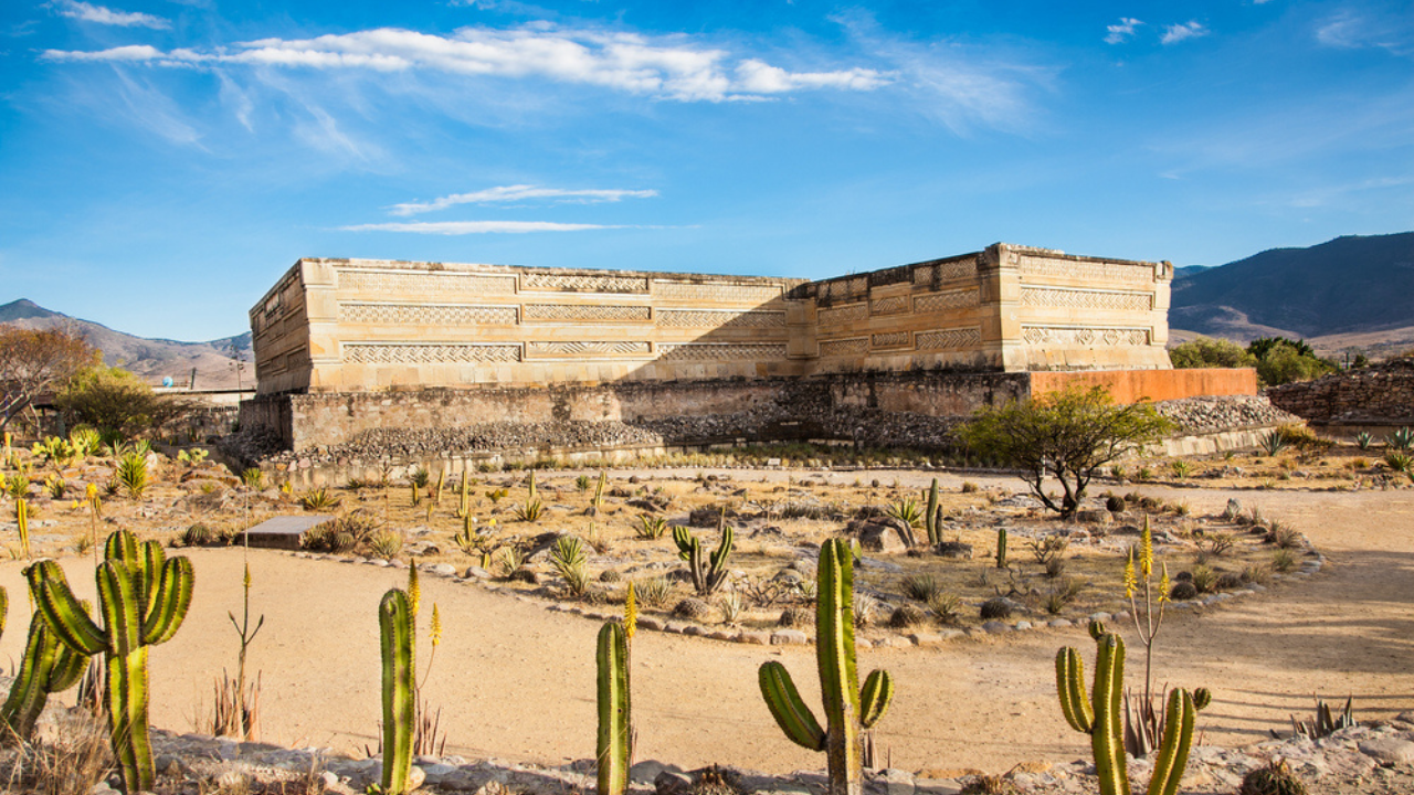 15 overlooked ruins near famous historic sites