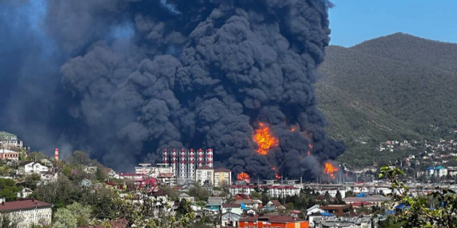 Central Russia refineries stopped after Ukrainian strikes, report says