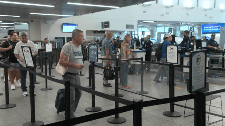 El Paso Airport gears up for busy Memorial Day travel weekend