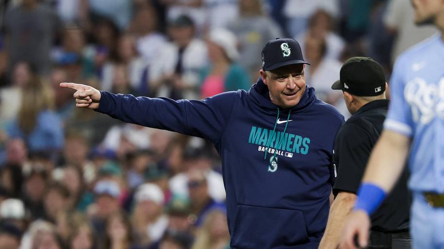 Mariners could make franchise history if they don’t stop botching close ...
