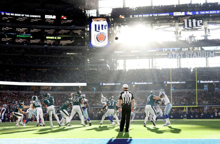 FIFA reportedly putting up curtains at AT&T Stadium for a World Cup match