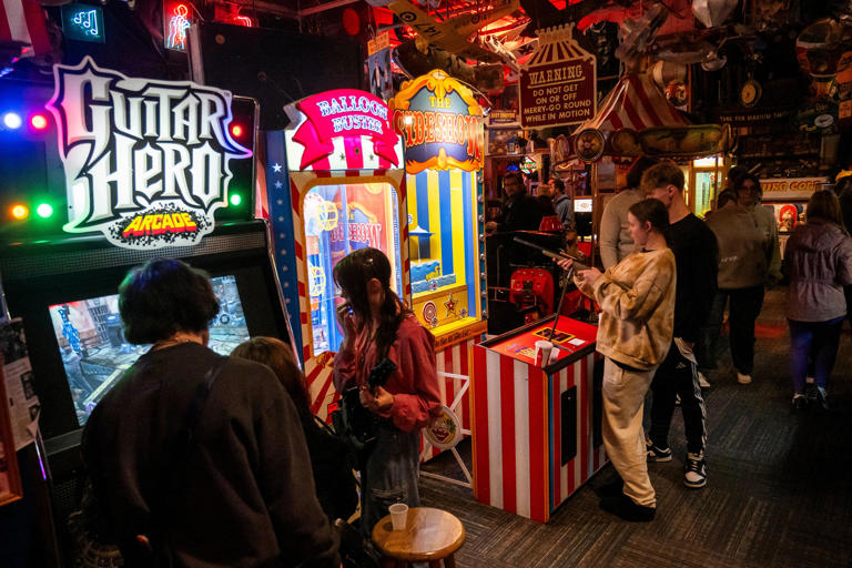 Plumbing issue stalls reopening of Marvin's Marvelous Arcade in new home