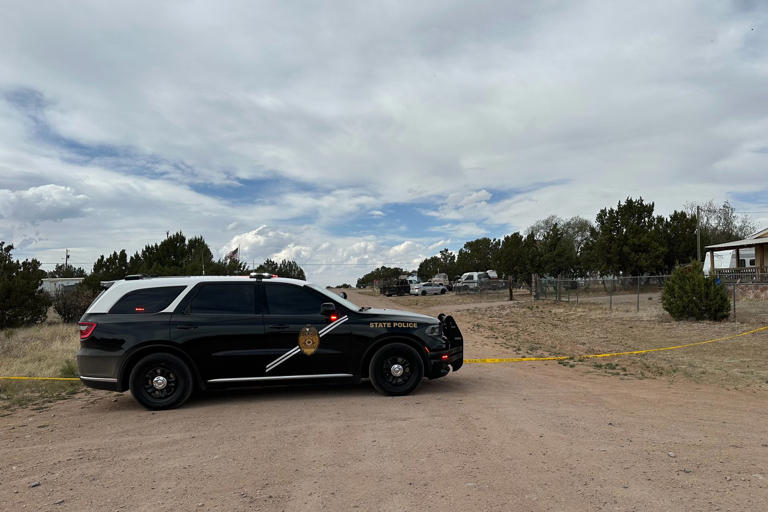 3 dead in New Mexico and first responders decontaminated after exposure ...