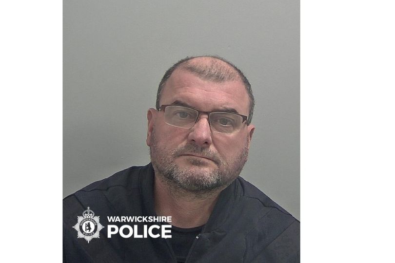 Man caught selling cigarettes from car had kilo blocks of cocaine and ...