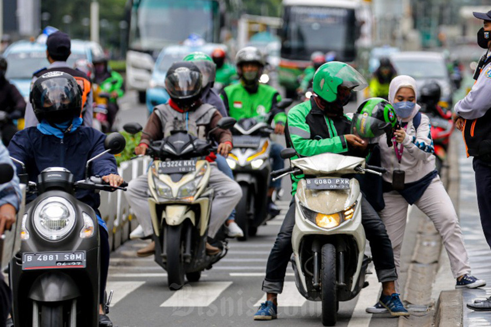 Gojek-Grab hapus paket hemat, pengguna cemas tarif ojol mencekik