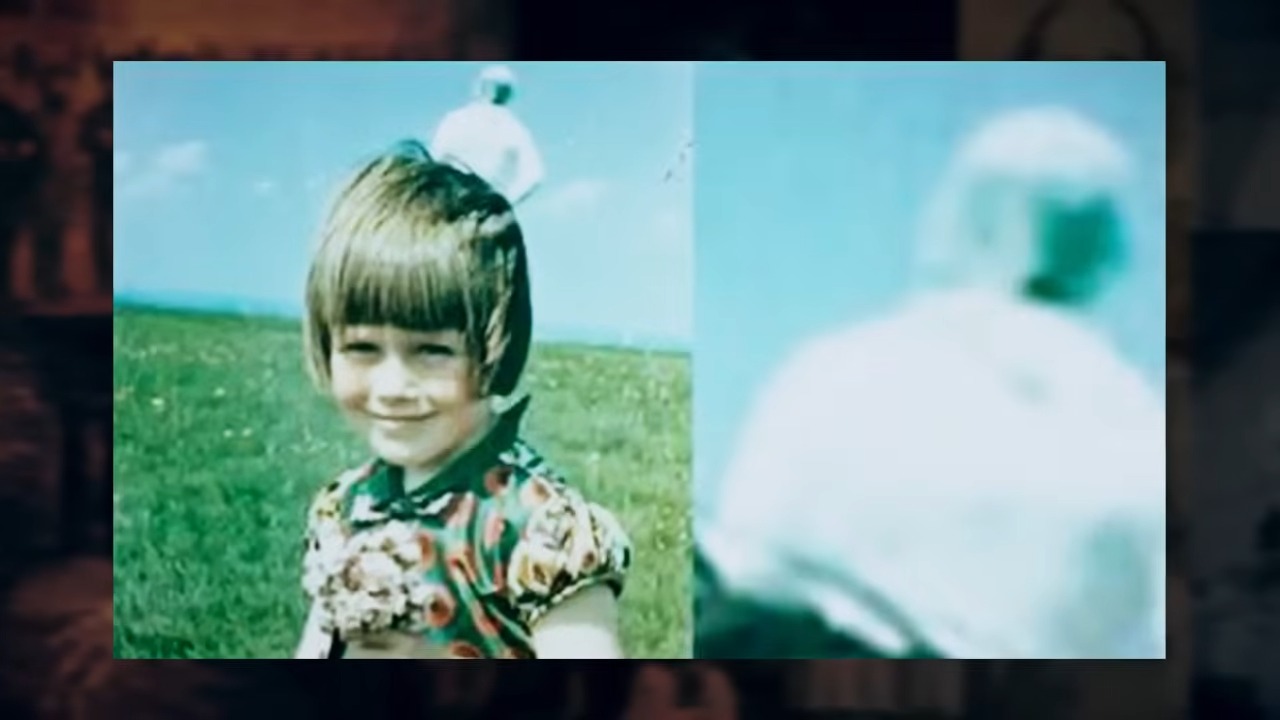 He developed a family photo - then saw a spaceman standing behind his ...