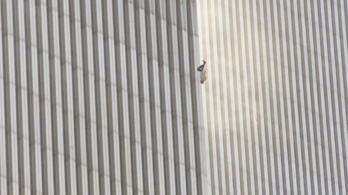 Er fiel durch den Nordturm von 9/11 - und überlebt