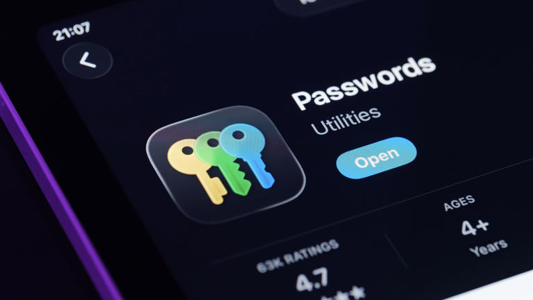 I refused to use passkeys until Apple added this feature to its ...