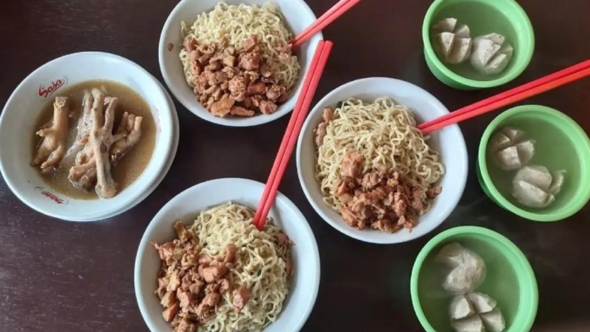 5 mie ayam di Tangerang, Banten cocok buat makan siang cepat, murah ...