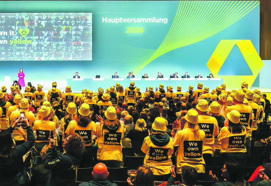 Standing ovations für Commerzbank-Chefin Bettina Orlopp