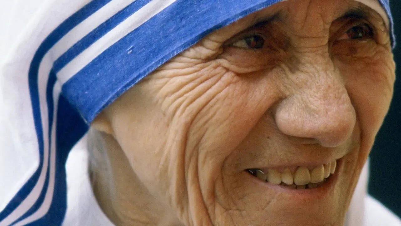 Most inspiring Mother Teresa quotes about humanity and compassion