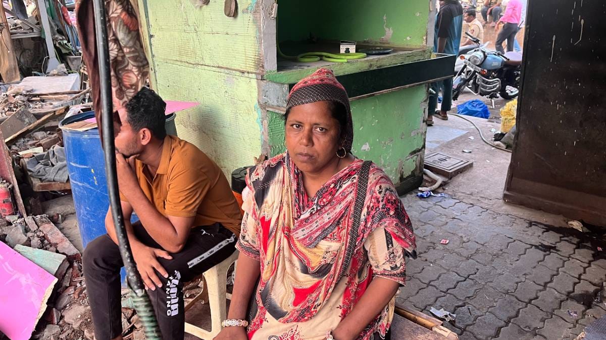 Demolition drive at Bandra Garib Nagar turns tense as mosques razed ...