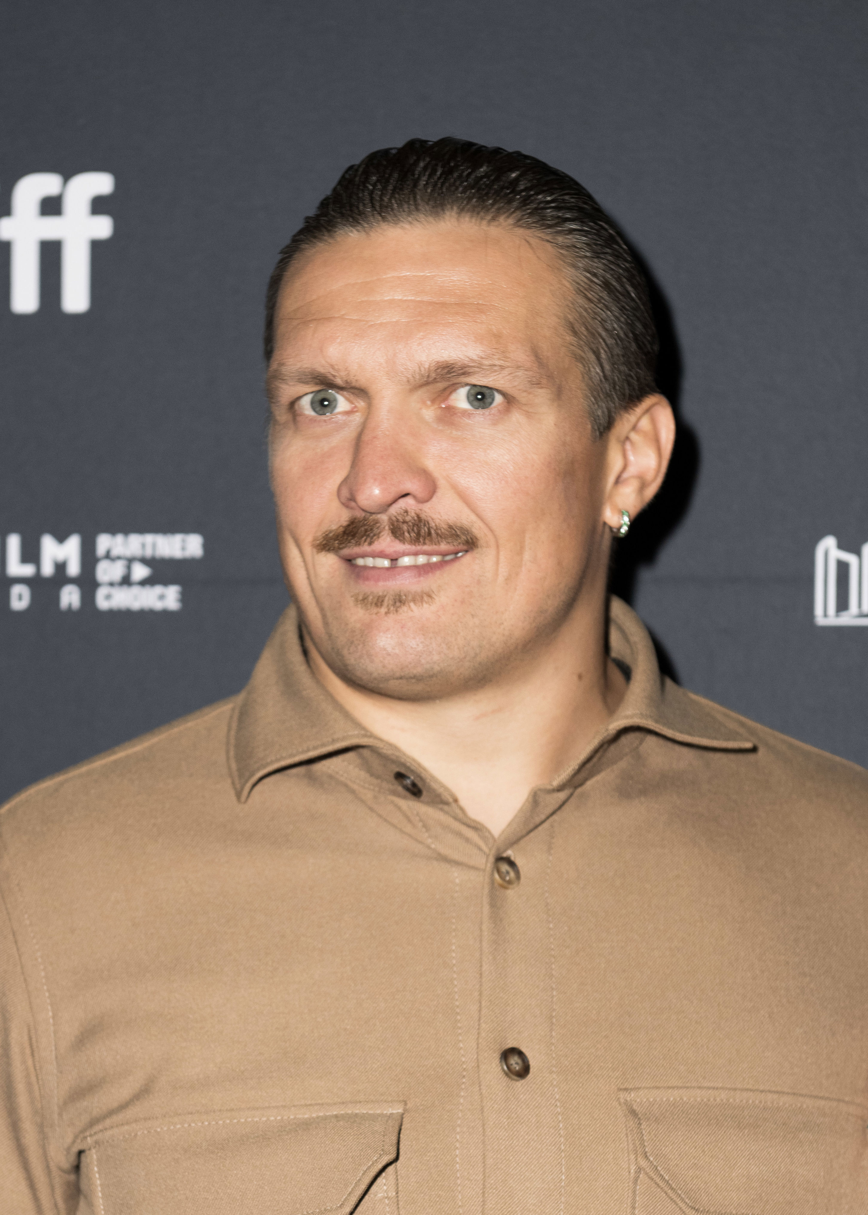 Usyk calls Verhoeven fight 'hard' after crossover bout