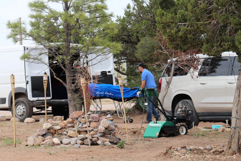 3 dead in New Mexico and first responders decontaminated after exposure ...