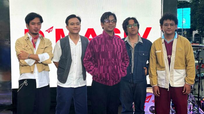 Tak lupakan Ciledug, D'Masiv masukkan dalam daftar lokasi tur konser 5 ...