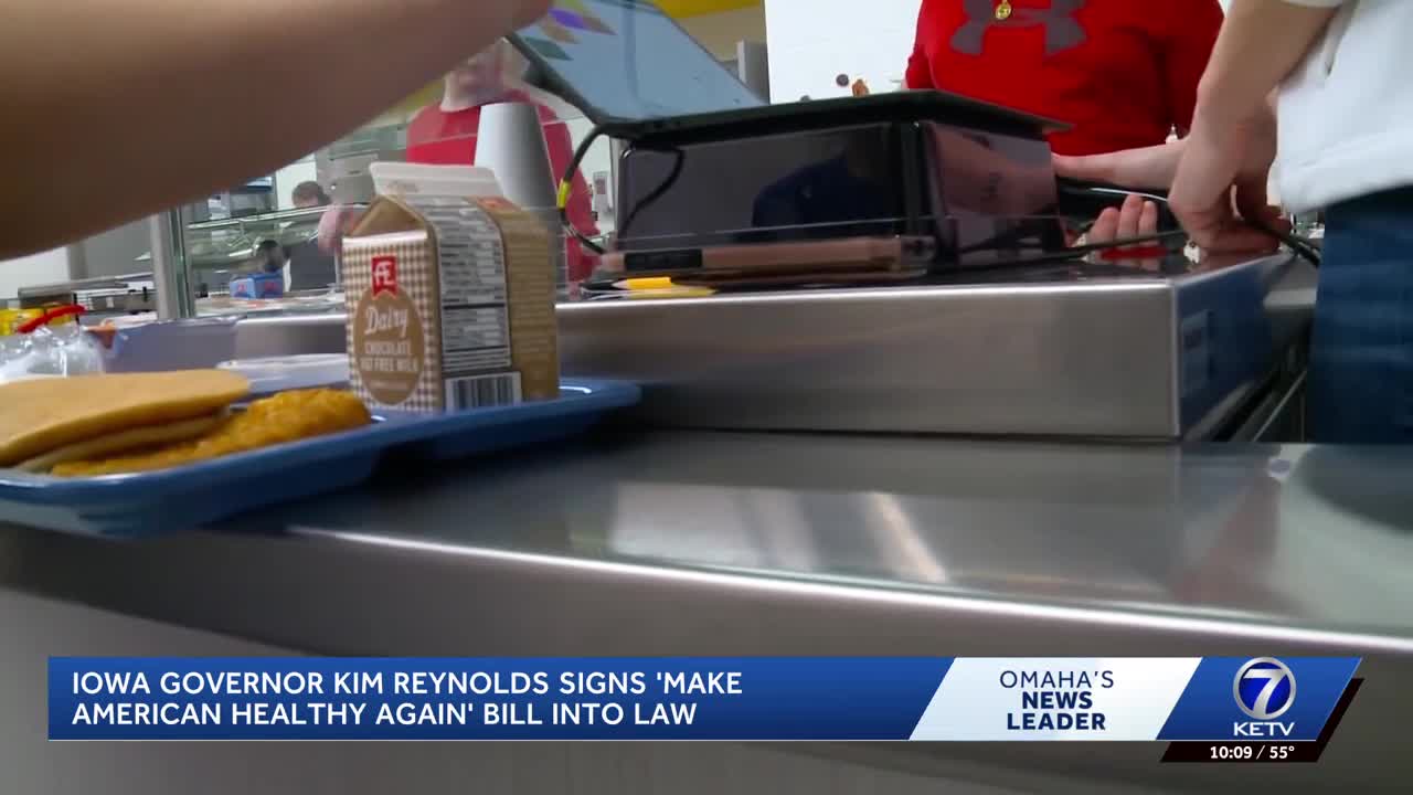Iowa Gov. Kim Reynolds signs MAHA bill into law alongside Robert F ...