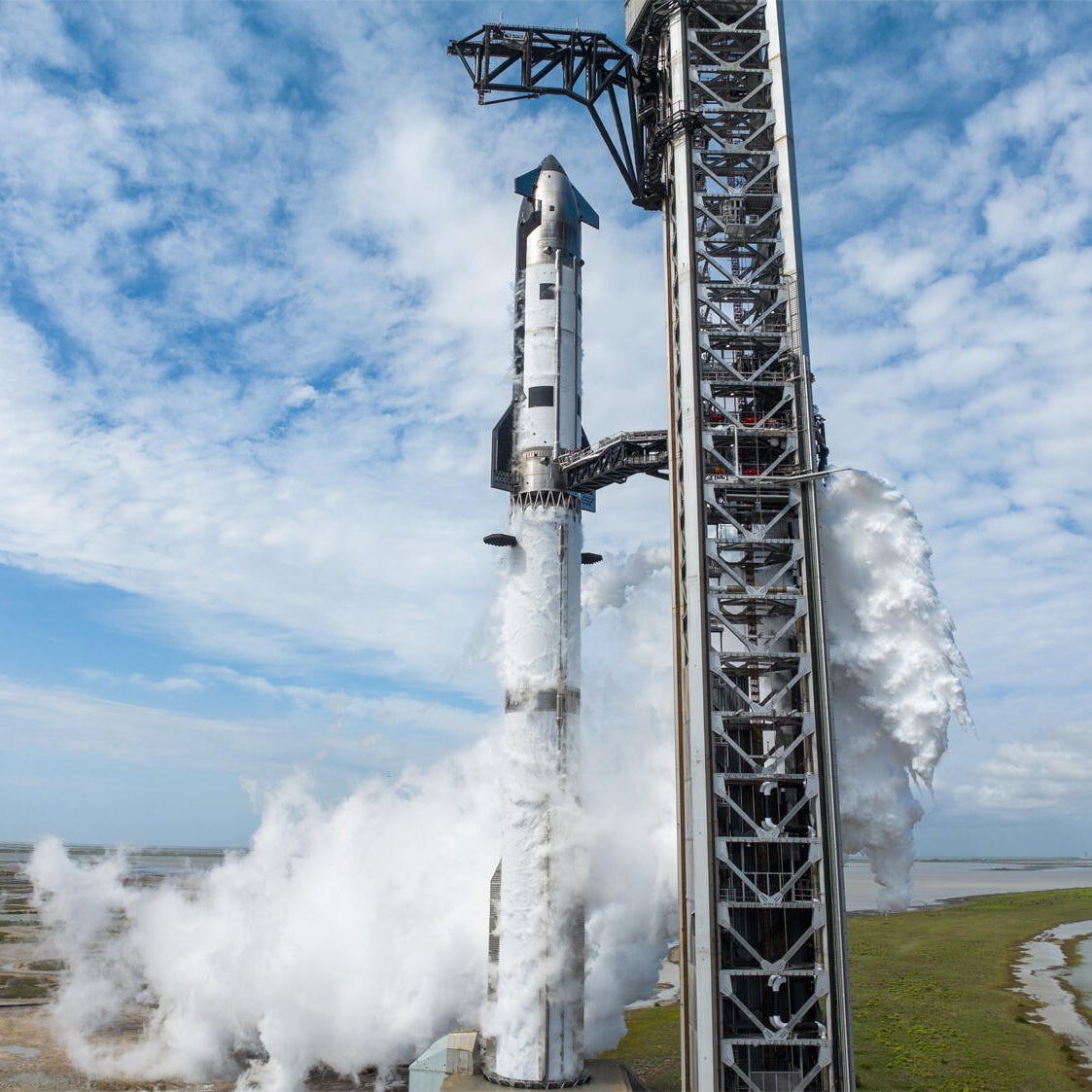 SpaceX launch of more powerful Super Heavy-Starship rocket scrubbed at ...