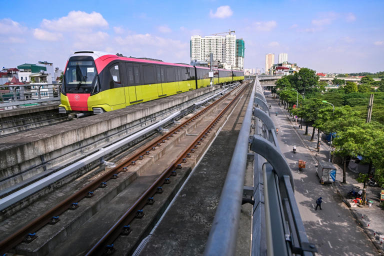 Hanoi plans future city with AI, TOD, 1,153 km metro network, smart ...