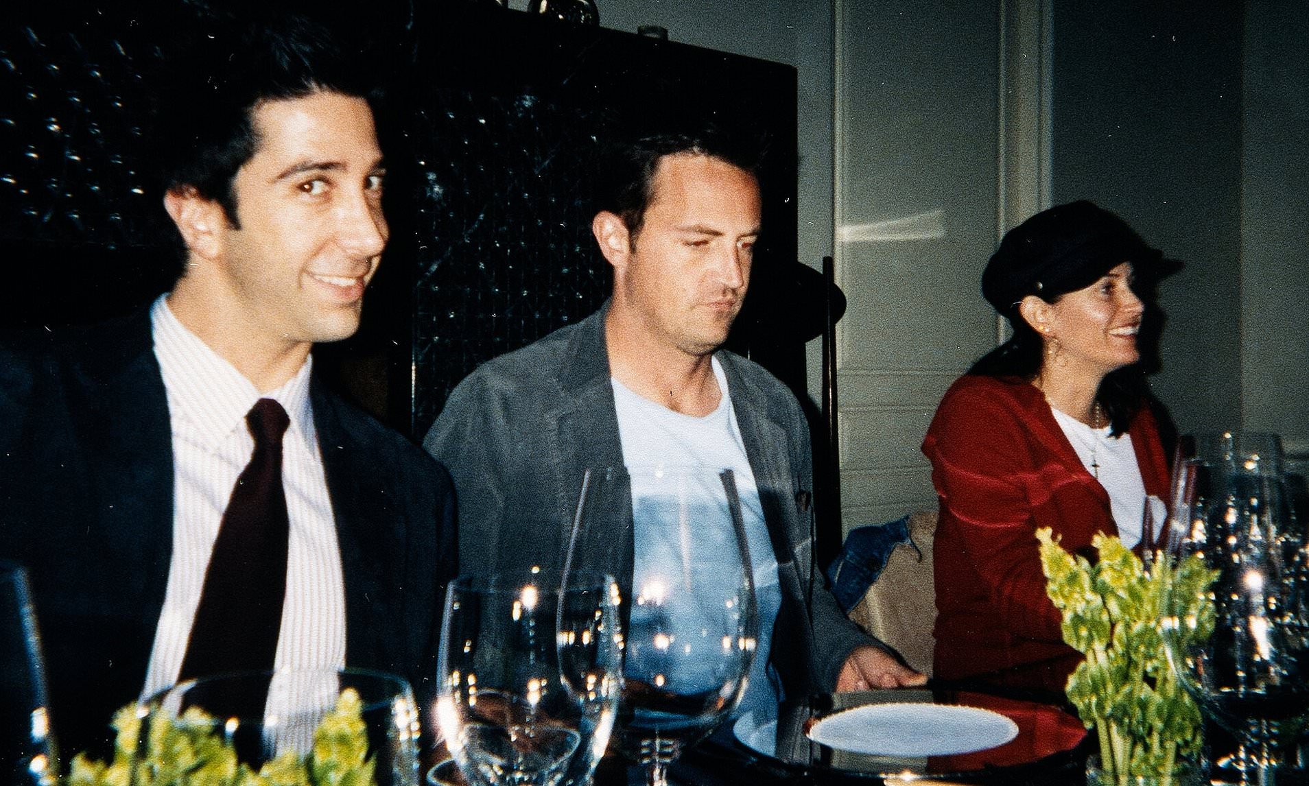 Chandler's last supper with Friends: Star's album of wrap party photos ...