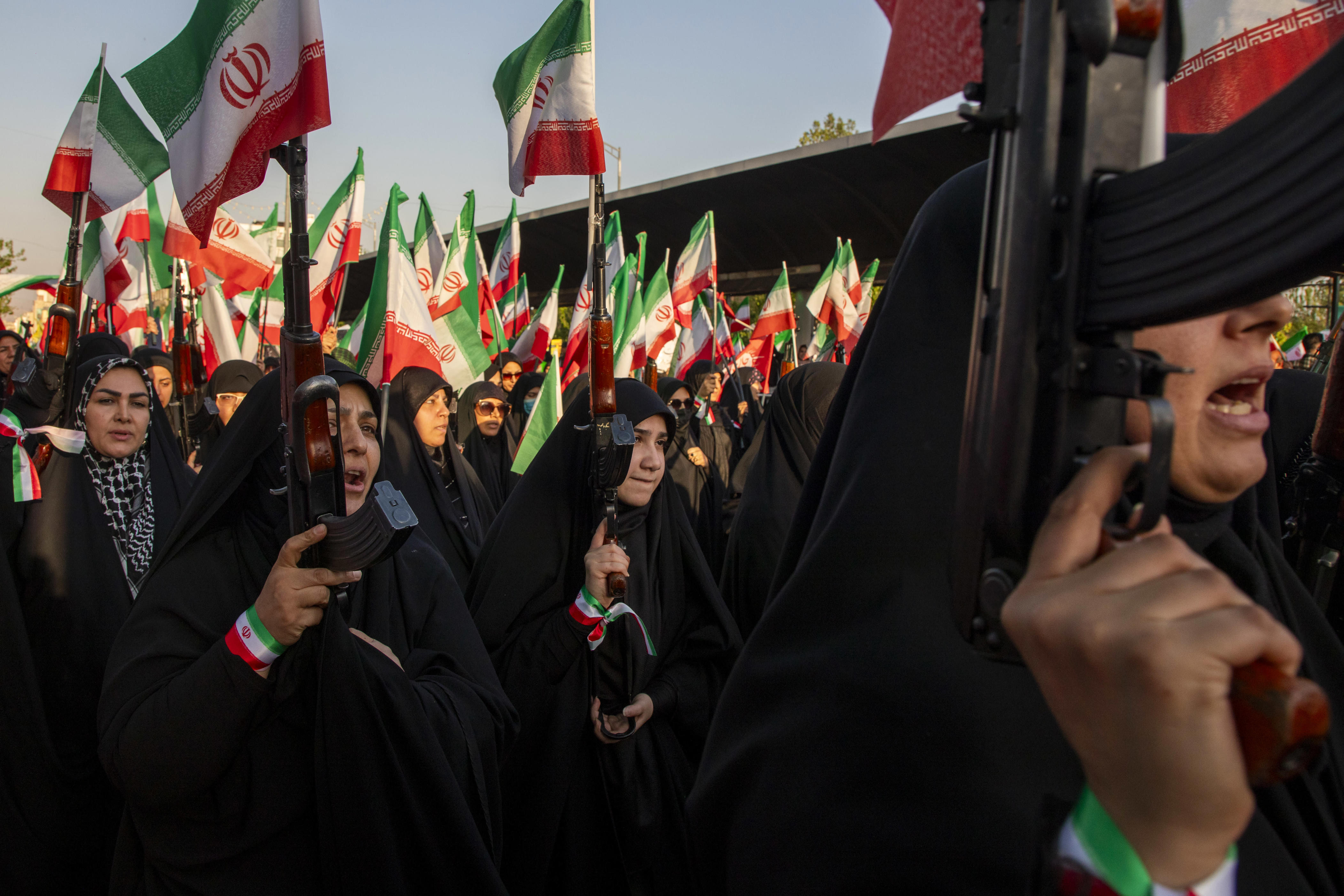 Iran possesses modern weapons that have not yet been used, tested ...
