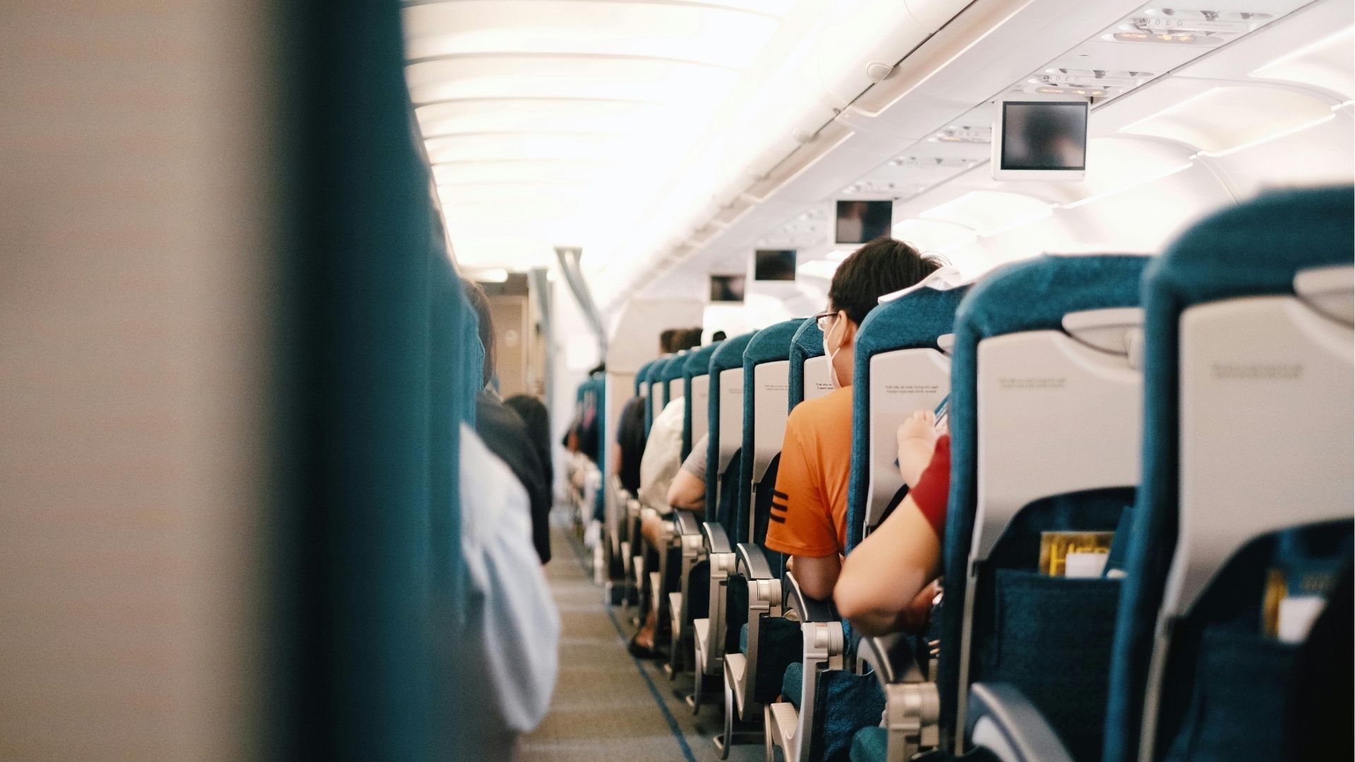 Chinese man accused of stealing bank cards from fellow passenger during ...