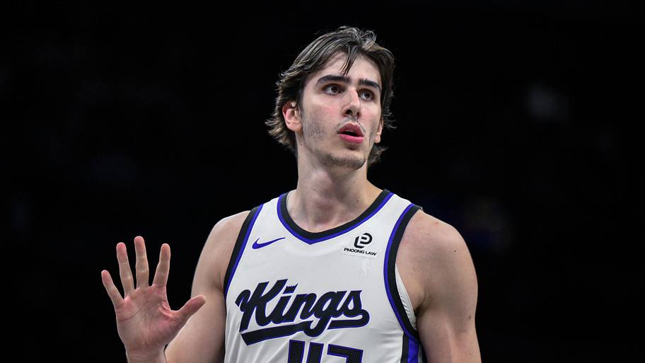 Kings' Maxime Raynaud makes all-rookie 2nd team, but was he robbed of more?