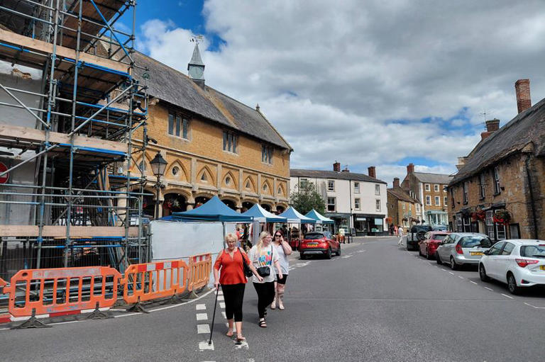 Boundary changes agreed after failed merger of Somerset town and village
