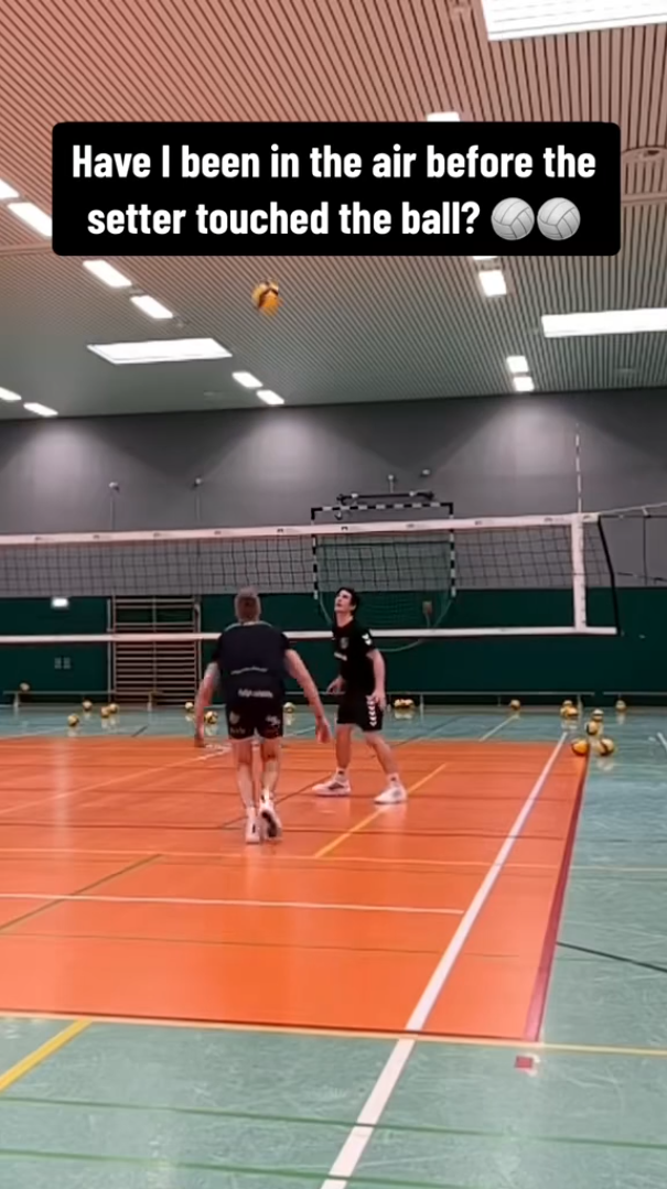 What do you think about this volleyball jump play?