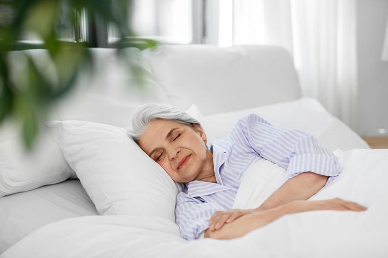 Struggle to sleep in heatwaves? Six simple changes to make now