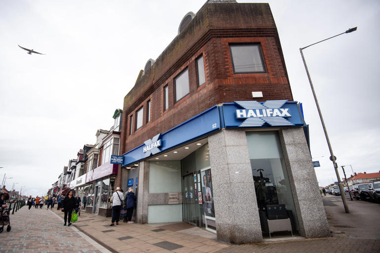 Update on future of major bank branches in Blackpool and Cleveleys ...