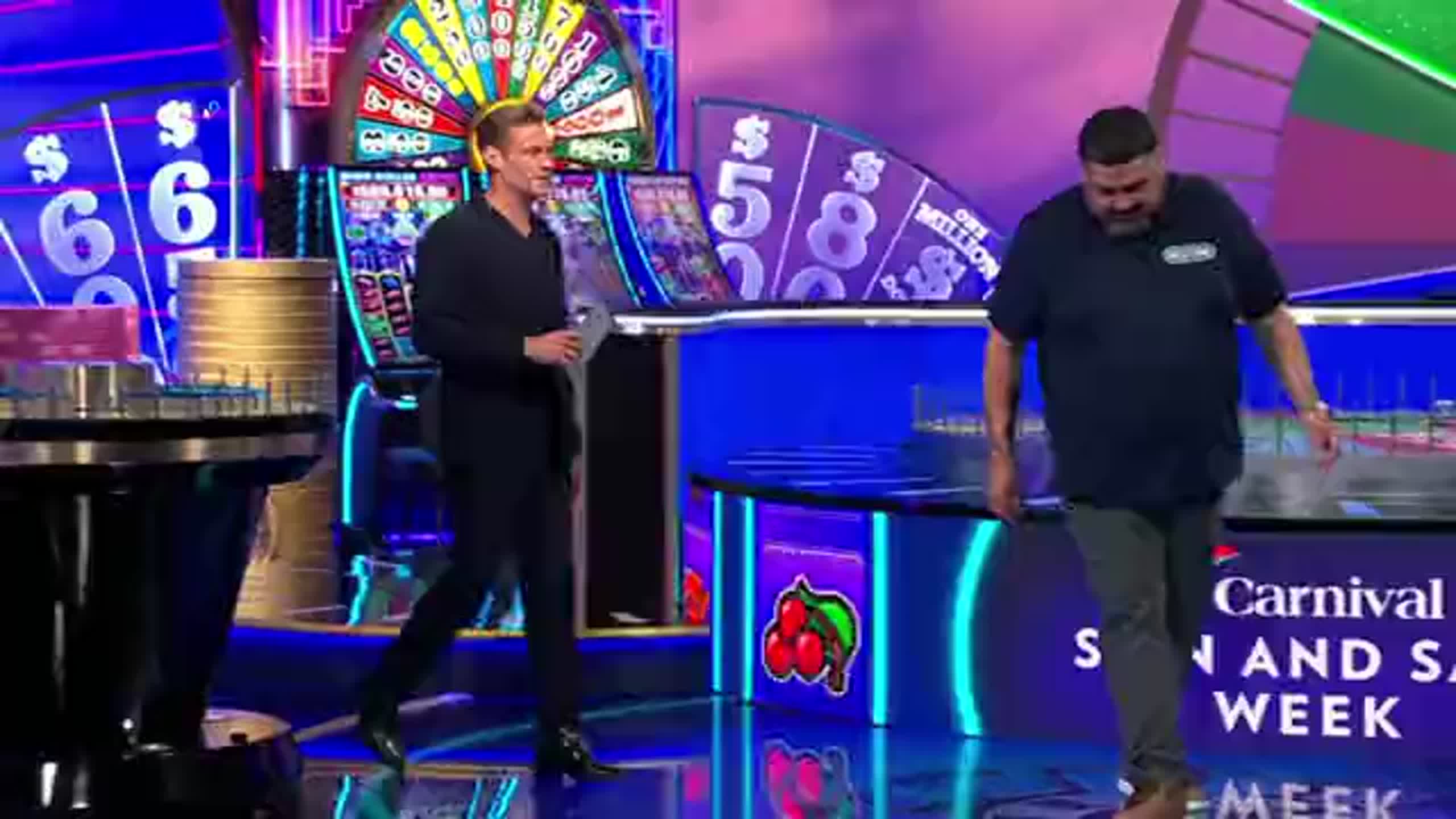 'Wheel of Fortune': PhD Students Dances With Ryan Seacrest Despite ...