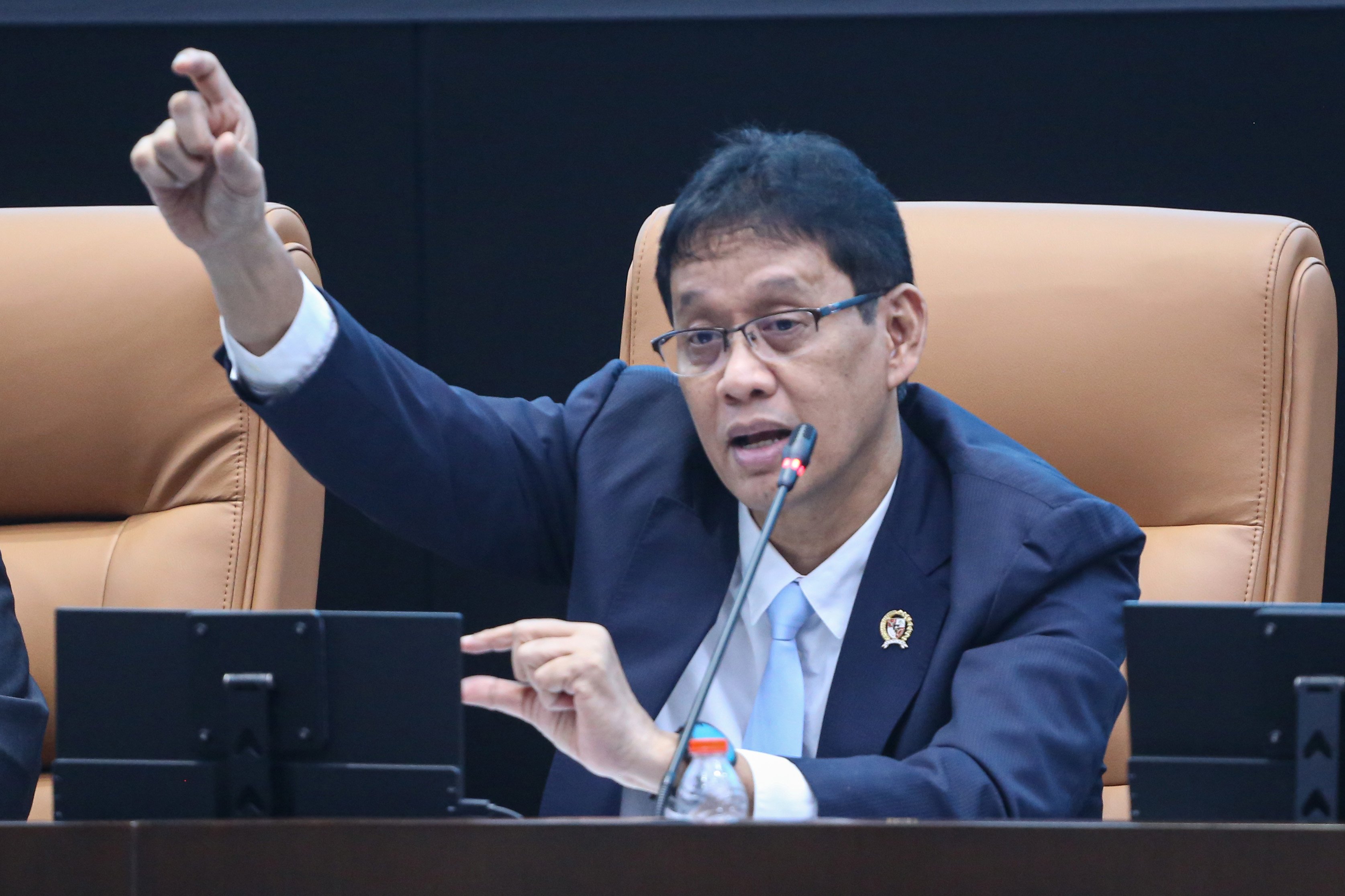 Rupiah nyaris Rp18.000 per dolar AS, Purbaya sebut banyak rumor negatif ...