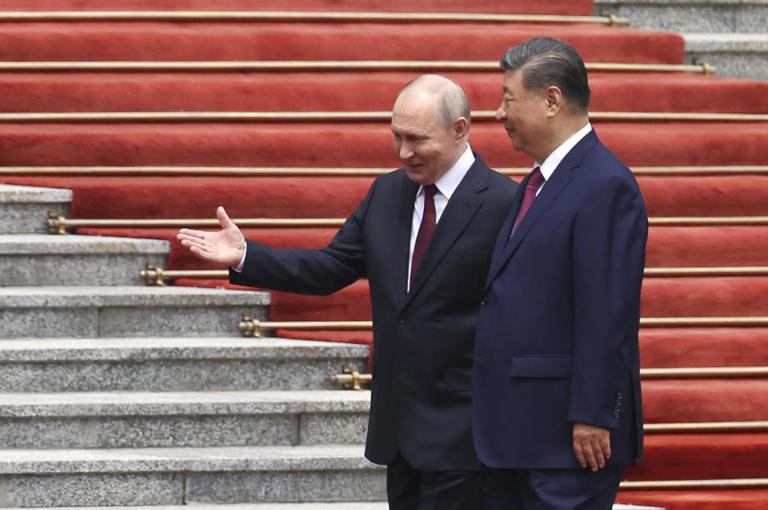 Bashirov: «L'Ucraina? Per Putin e Trump non è più sul tavolo: si pensa ...