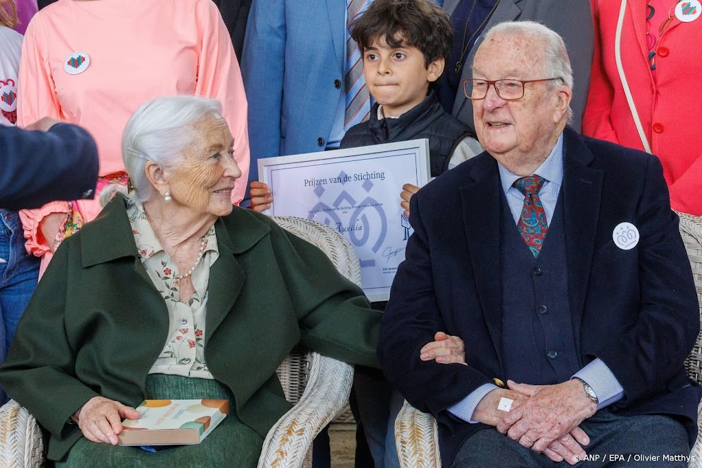 Hoogbejaarde Albert en Paola na maanden weer in openbaar