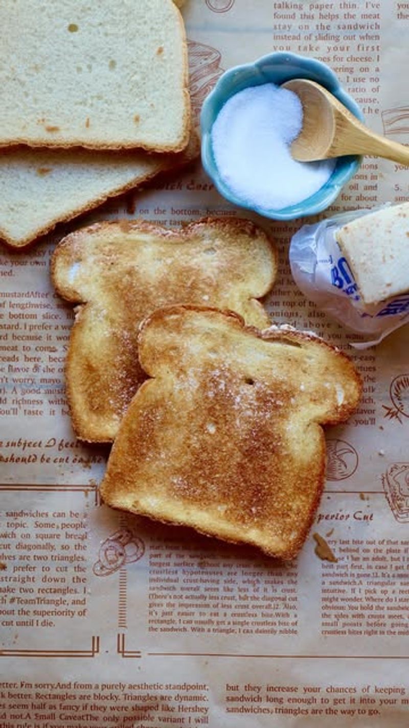 17 strange little sandwiches people secretly still love